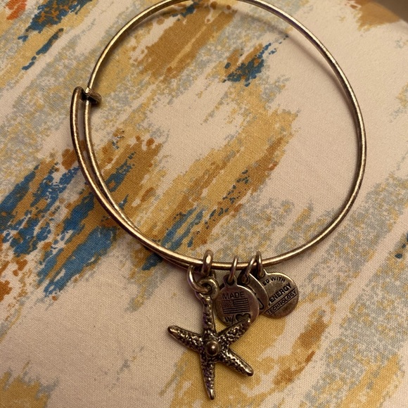 Alex and Ani | Jewelry | Alex And Ani Bangle Bracelet Starfish | Poshmark